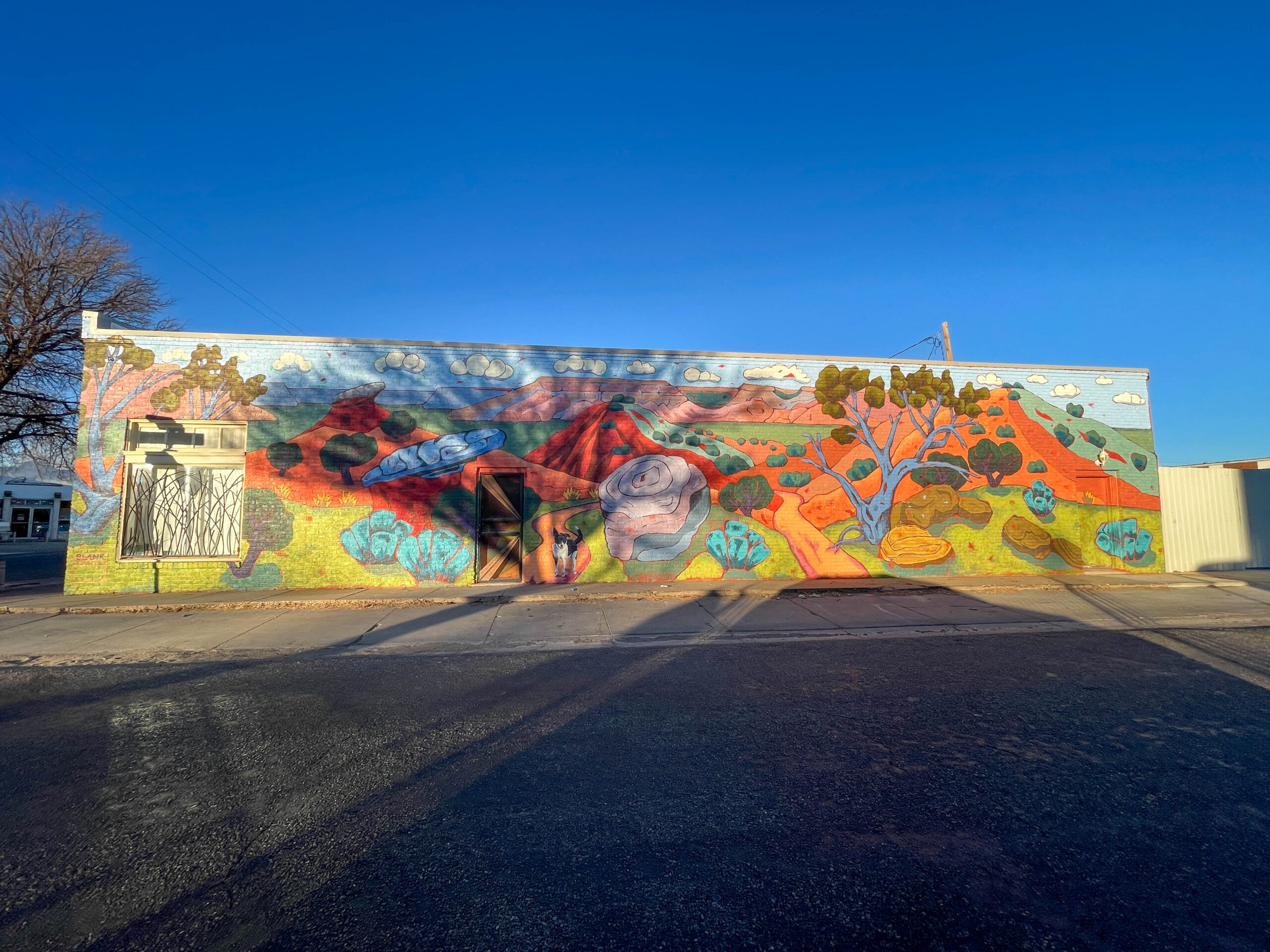 Route 66 in Texas - Explore the Best Street Art in Amarillo - A Brit ...